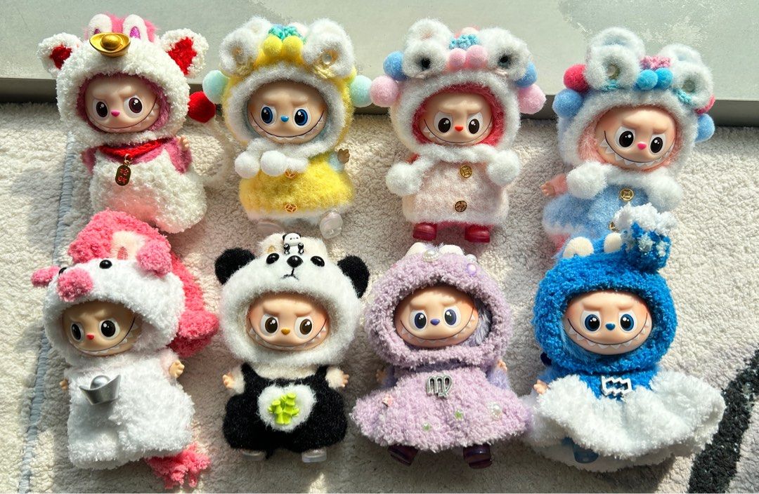4.0 mini Labubu, Molly, Crybaby Clothes, Hobbies & Toys, Toys & Games ...