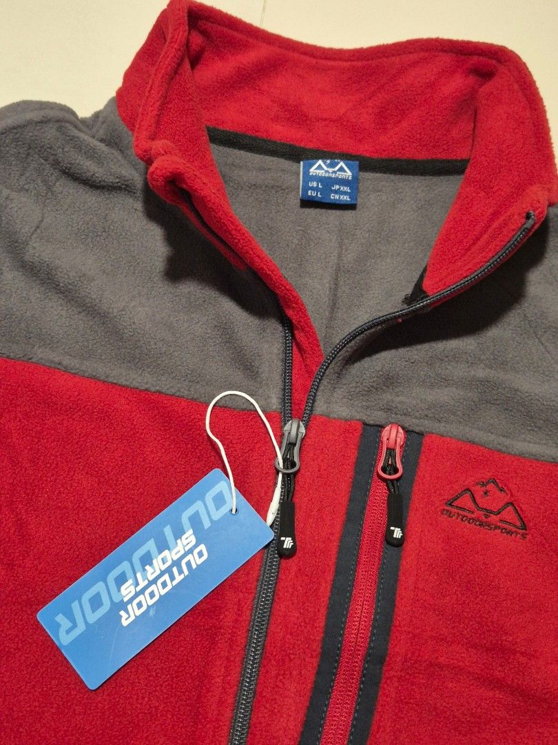 ADV- Brand New Fleece Jacket SALE! With Tag, Rdruko., Men's Fashion ...