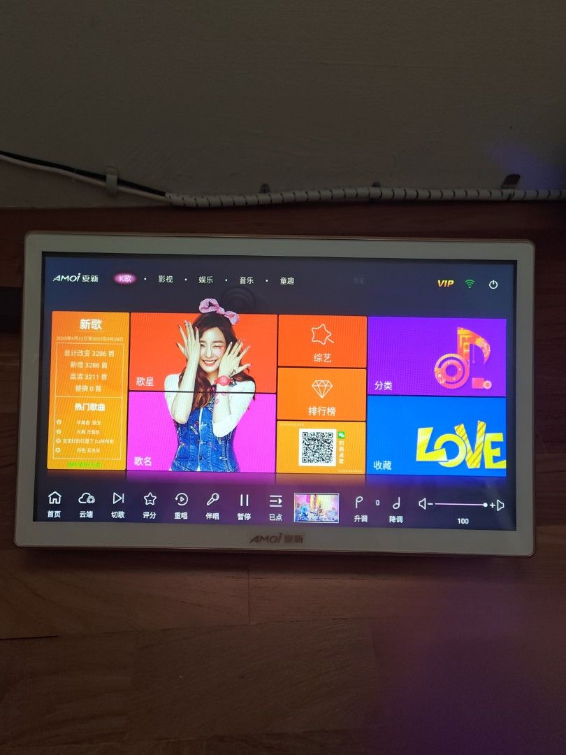 Quick Deal!!! Karaoke Touch Screen player, Audio, Soundbars, Speakers ...