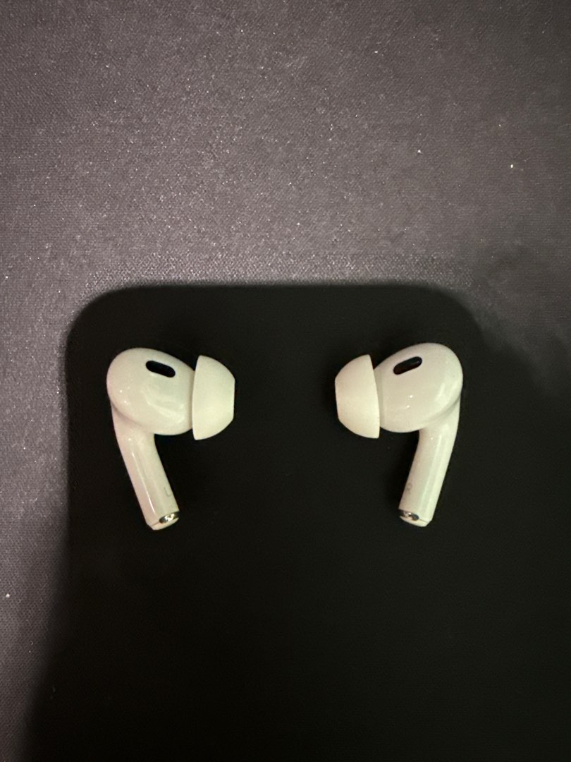 Apple AirPods Pro 2 Earbuds (L&R), Audio, Earphones on Carousell