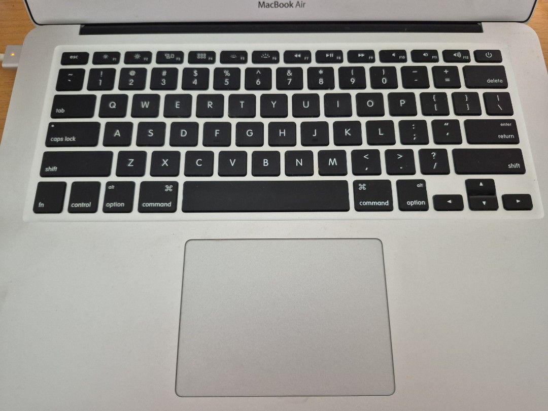Apple MacBook Air - 13 inch, Computers & Tech, Laptops & Notebooks on ...
