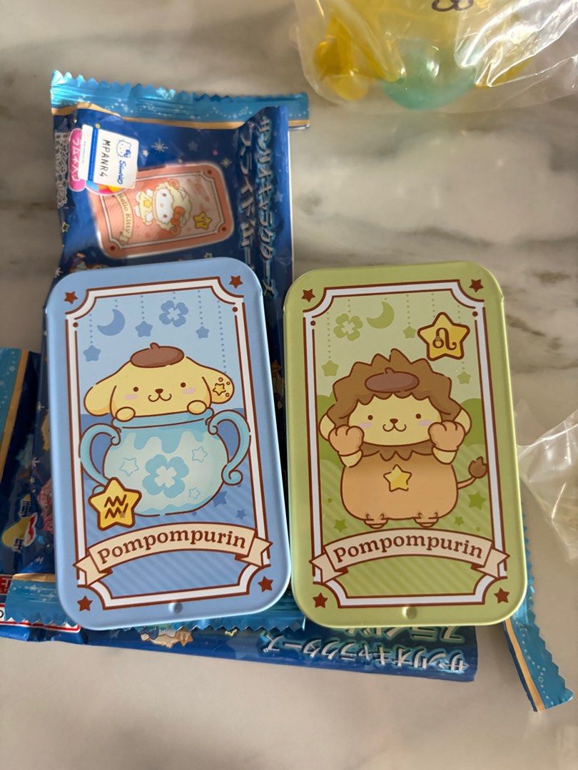 Assorted Pompompurin figurines & gacha, Hobbies & Toys, Memorabilia ...