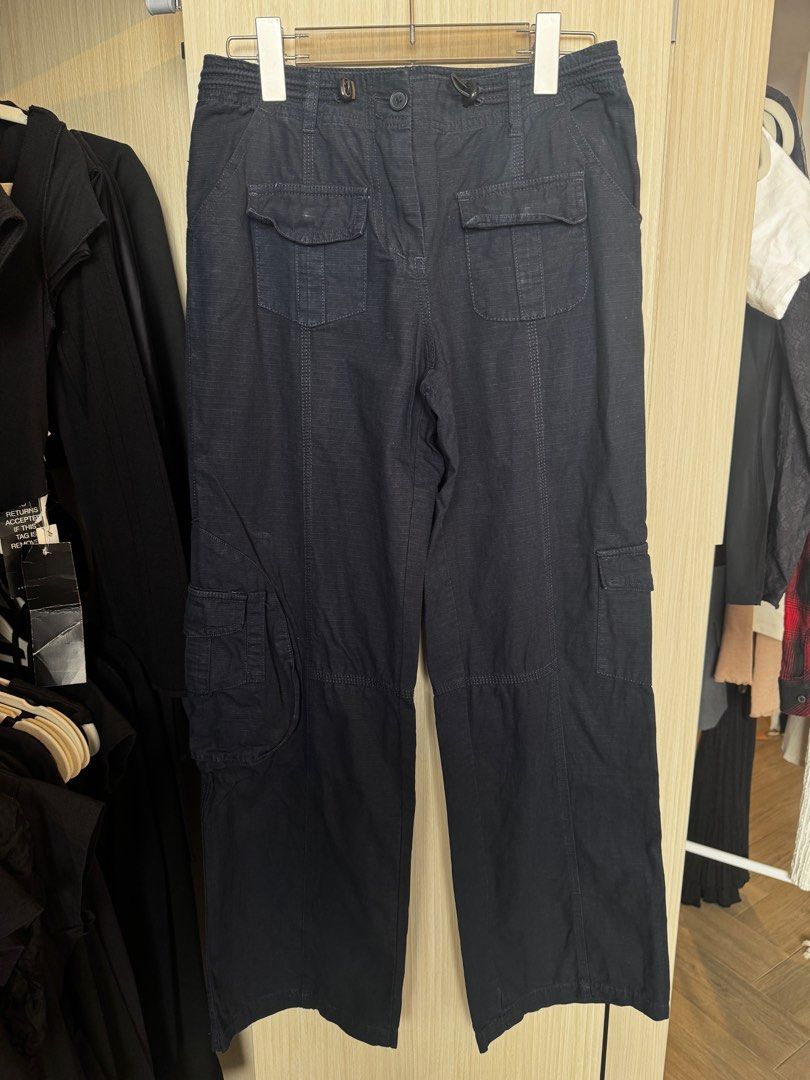 Brandy Melville Kim Navy Cargo Pants, Women's Fashion, Bottoms, Other ...