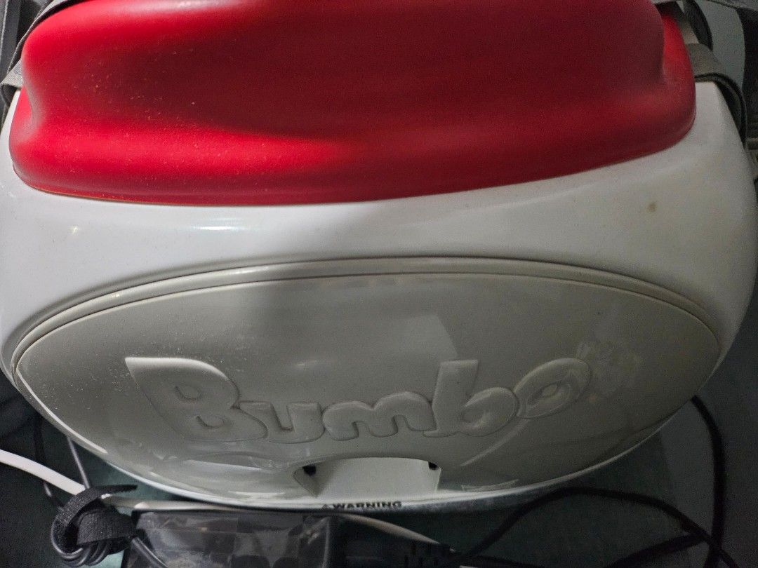 Bumbo Baby Seat with Safety Straps, Babies & Kids, Nursing & Feeding ...