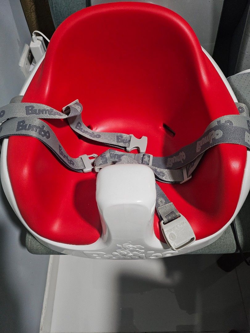 Bumbo Baby Seat with Safety Straps, Babies & Kids, Nursing & Feeding ...