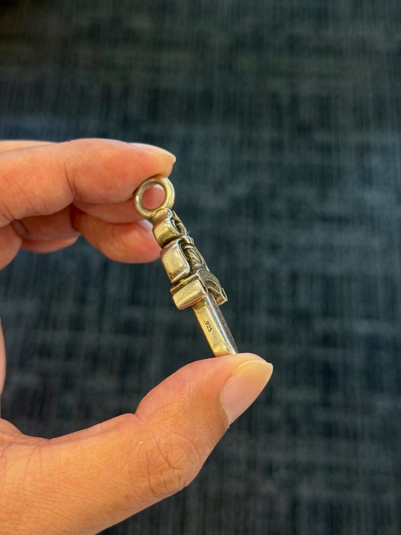 Chrome Hearts Double Dagger Pendant Silver, Men's Fashion, Watches ...