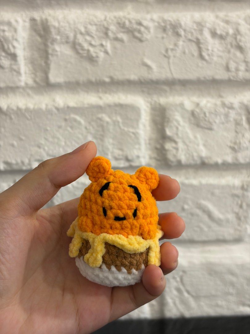 crochet winnie the pooh in honey pot, Hobbies & Toys, Stationery ...