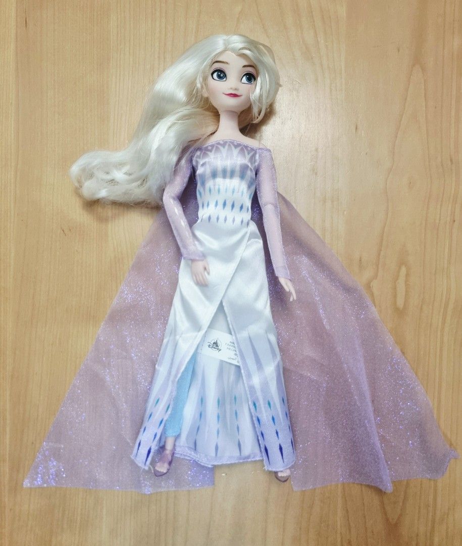 Disney Frozen Elsa Doll, Hobbies & Toys, Toys & Games on Carousell