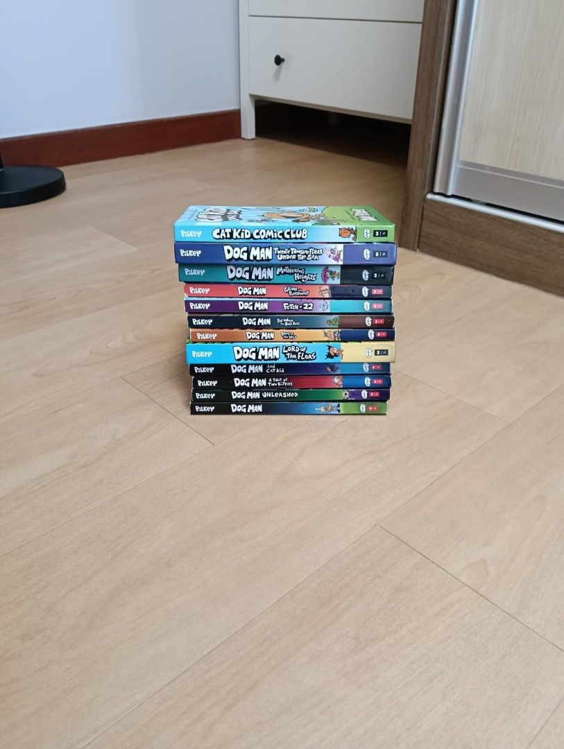 Dog Man and Cat Kid Comic Club Book Set, Hobbies & Toys, Books ...