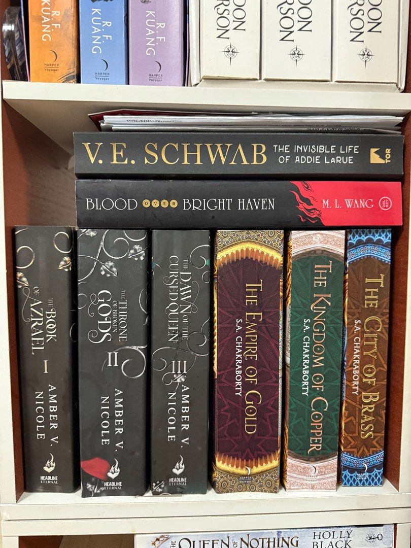 Fantasy Book Collection - V.E. Schwab, S.A. Chakraborty, Mafi, Hobbies ...