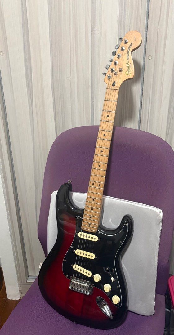 Fender Squier stratocaster Standard electric guitar, Hobbies & Toys ...