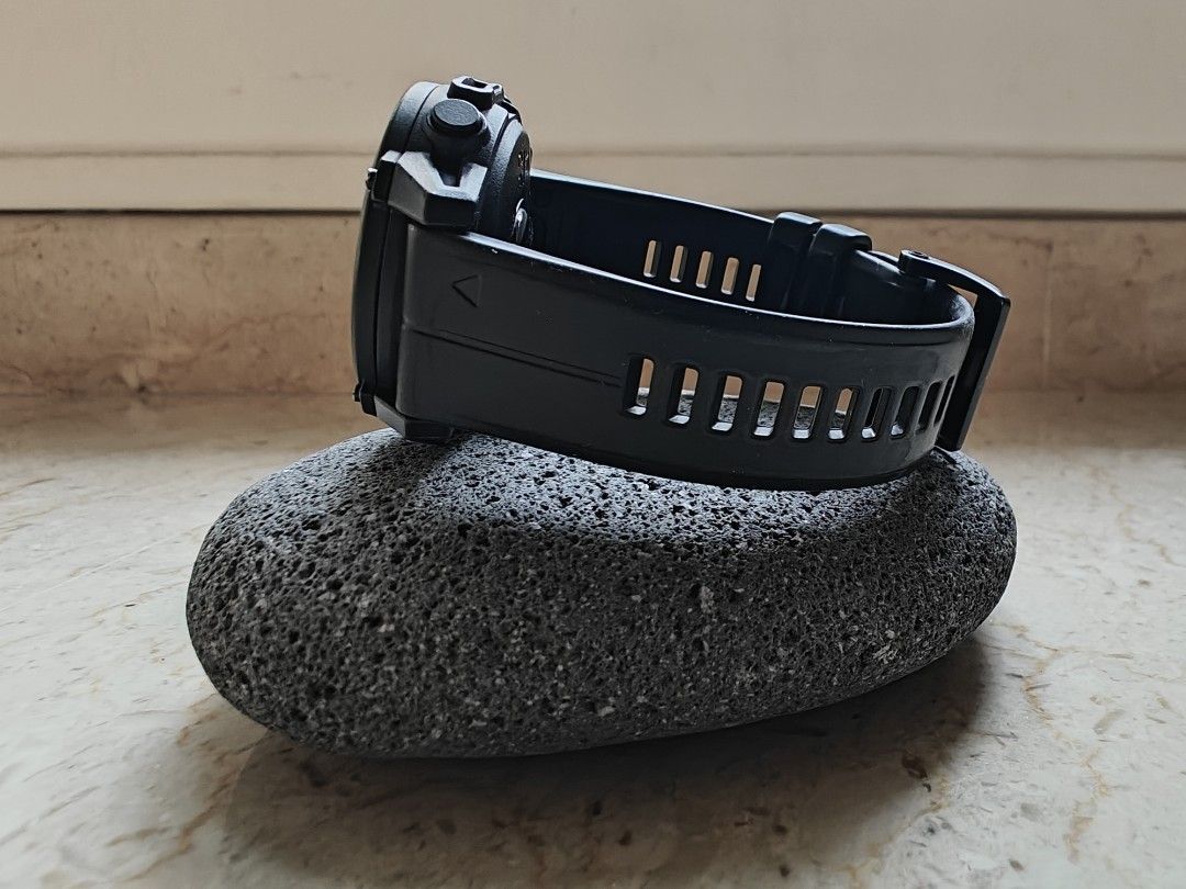 Garmin Descent G1 Solar - Dive Computer & GPS Smartwatch, Mobile Phones ...