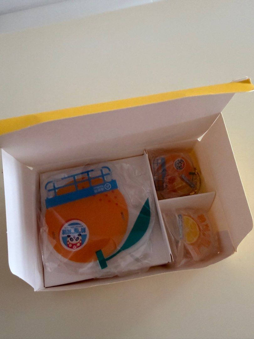 Haidilao Hot Pot Collectible stationery Set, Hobbies & Toys ...