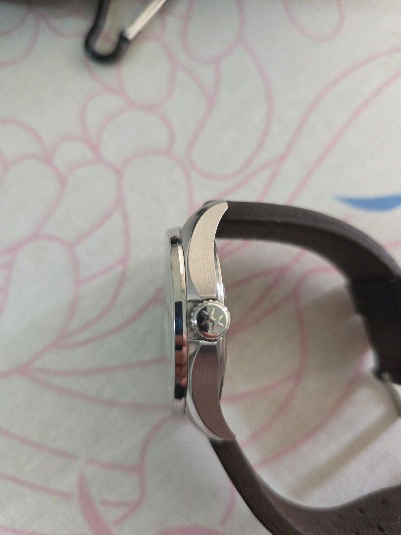 Hamilton Khaki Field Schott Special Edition, Men's Fashion, Watches ...