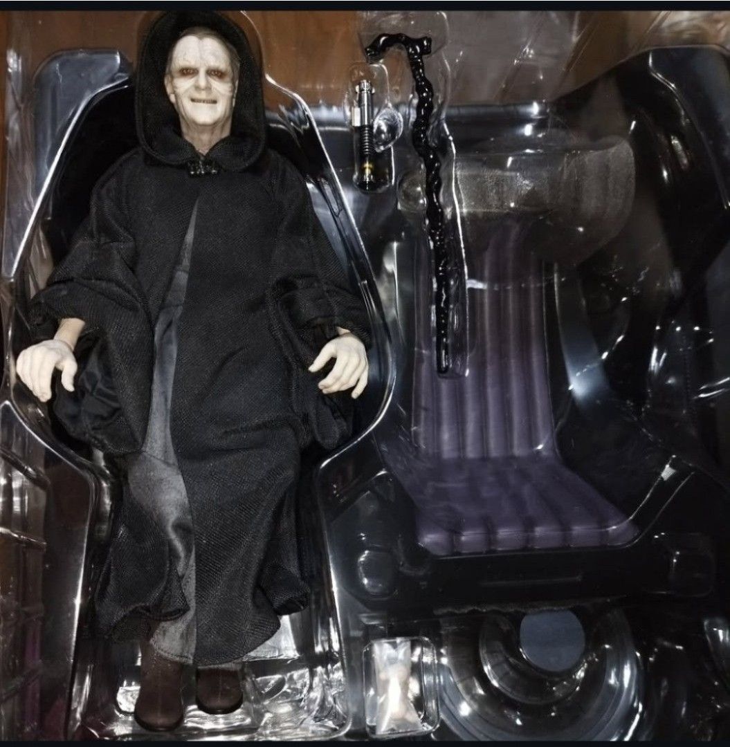 Hot toys emperor palpatine, Hobbies & Toys, Toys & Games on Carousell