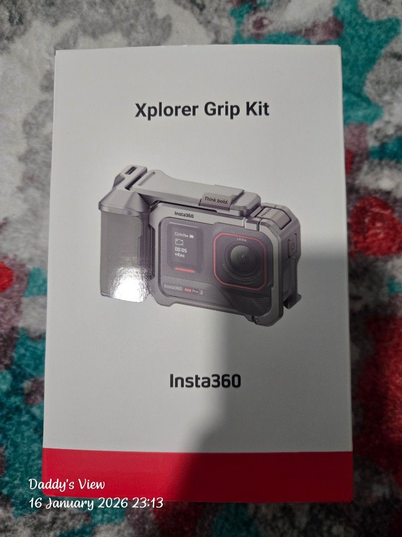 Insta360 Ace Pro Explorer Grip Kit, Photography, Cameras on Carousell