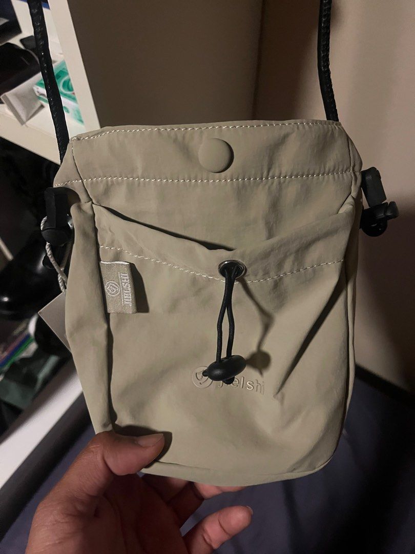 Jielshi SC351# Thatch Crossbody Bag, Women's Fashion, Bags & Wallets ...