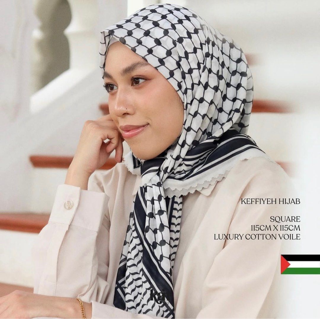 Kain Singapore Keffiyeh Hijab, Women's Fashion, Muslimah Fashion ...