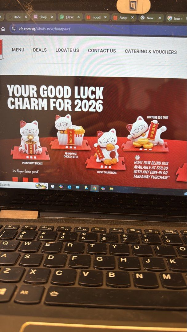 BN pls read description - authentic 4 design KFC Huat Paws Good Luck ...