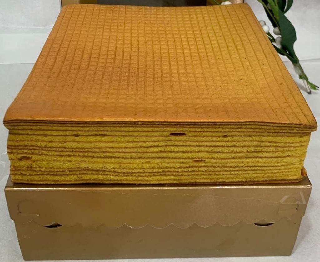 Layer Cakes (Kueh Lapis), Food & Drinks, Homemade Bakes on Carousell
