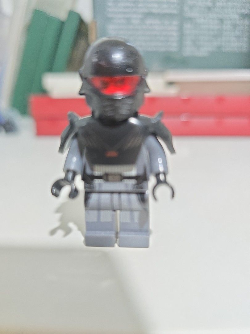 LEGO Star Wars The Inquisitor Minifigure, Hobbies & Toys, Toys & Games ...