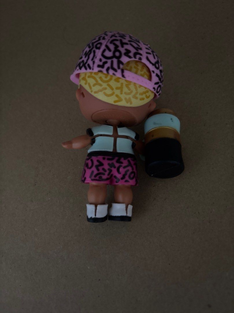L.O.L surprise doll: scribbles, Hobbies & Toys, Toys & Games on Carousell