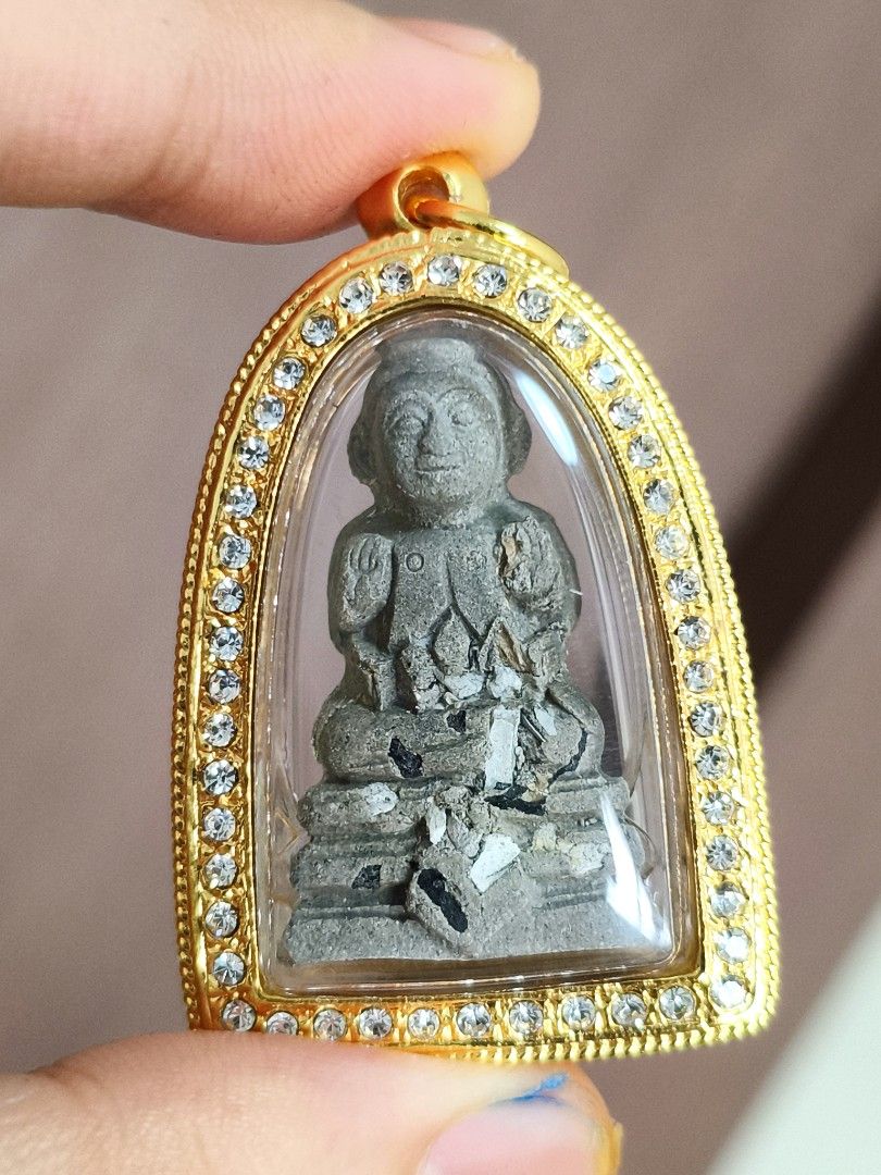 Lp Chamnan Guman. Kuman Thong Sao Ha. KMT BE2568 First Batch (with ...