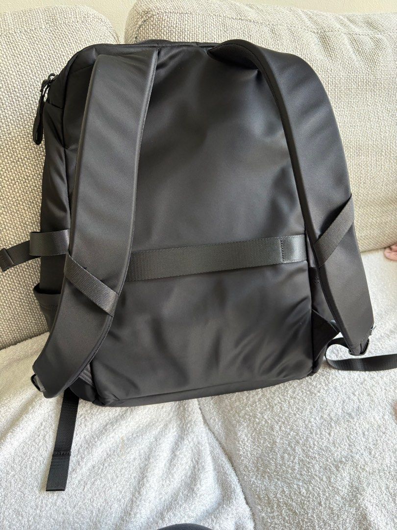 Lululemon Crew Backpack, Women's Fashion, Bags & Wallets, Backpacks on ...