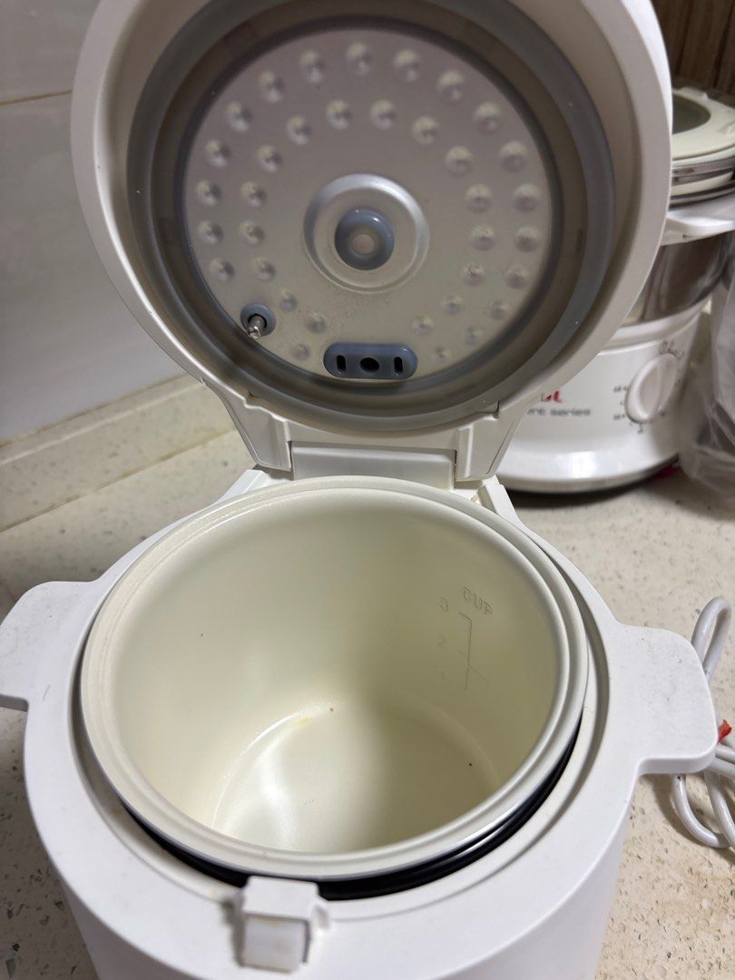 Mistral Rice Cooker - White, TV & Home Appliances, Kitchen Appliances ...