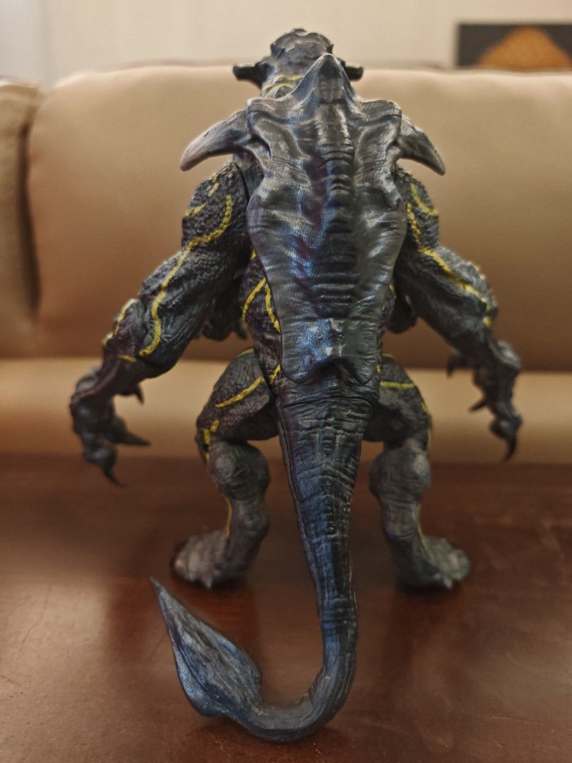 Neca Pacific Rim Knifehead Kaiju Action Figure, Hobbies & Toys, Toys ...