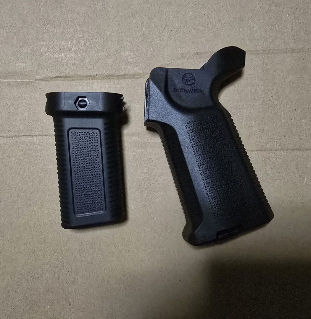 Nerf zwq s400 vertical grip pistol grip, Hobbies & Toys, Toys & Games ...