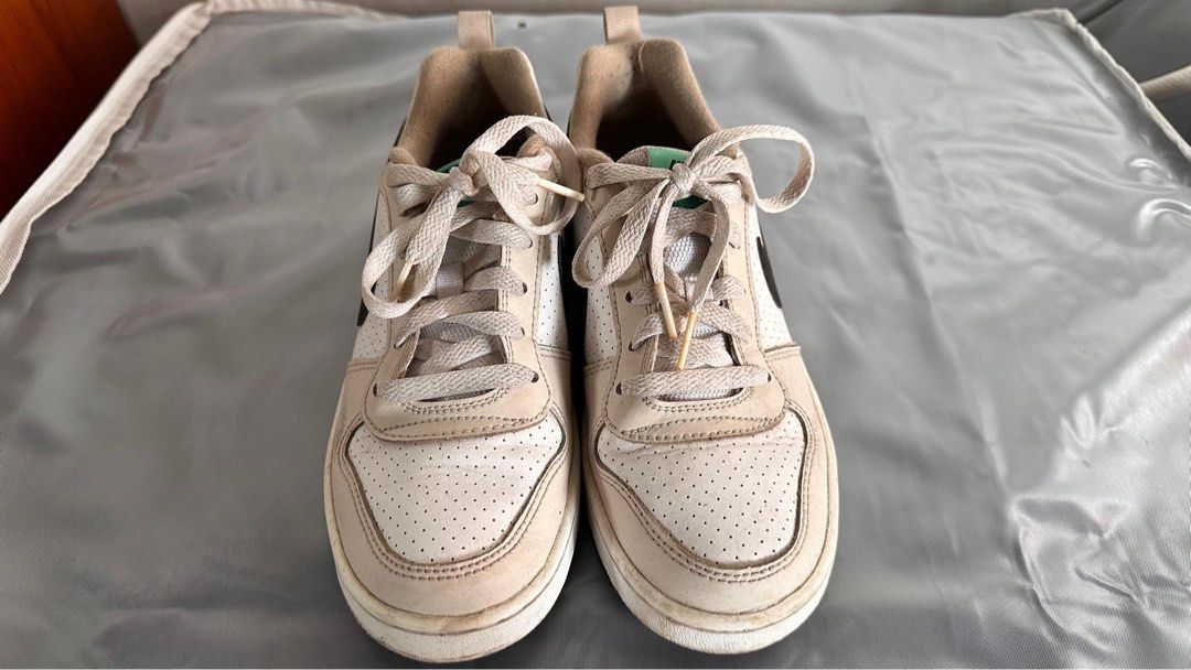 Nike Court Borough Low Shoes - Cream, Fesyen Wanita, Sepatu di Carousell