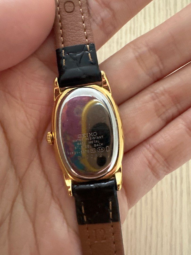 ONLY ONE Seiko baignoire gold HIGHLY SOUGHT AFTER, Women's Fashion ...