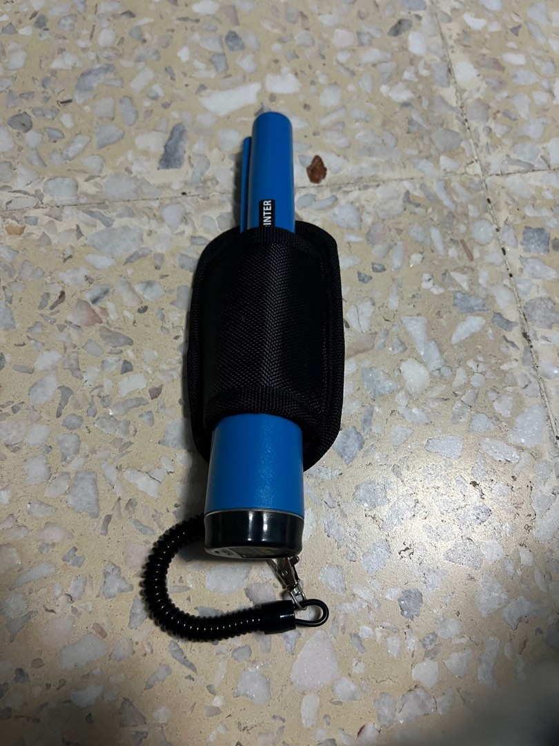 Pinpointer Metal Detector with Holster, Furniture & Home Living, Home ...