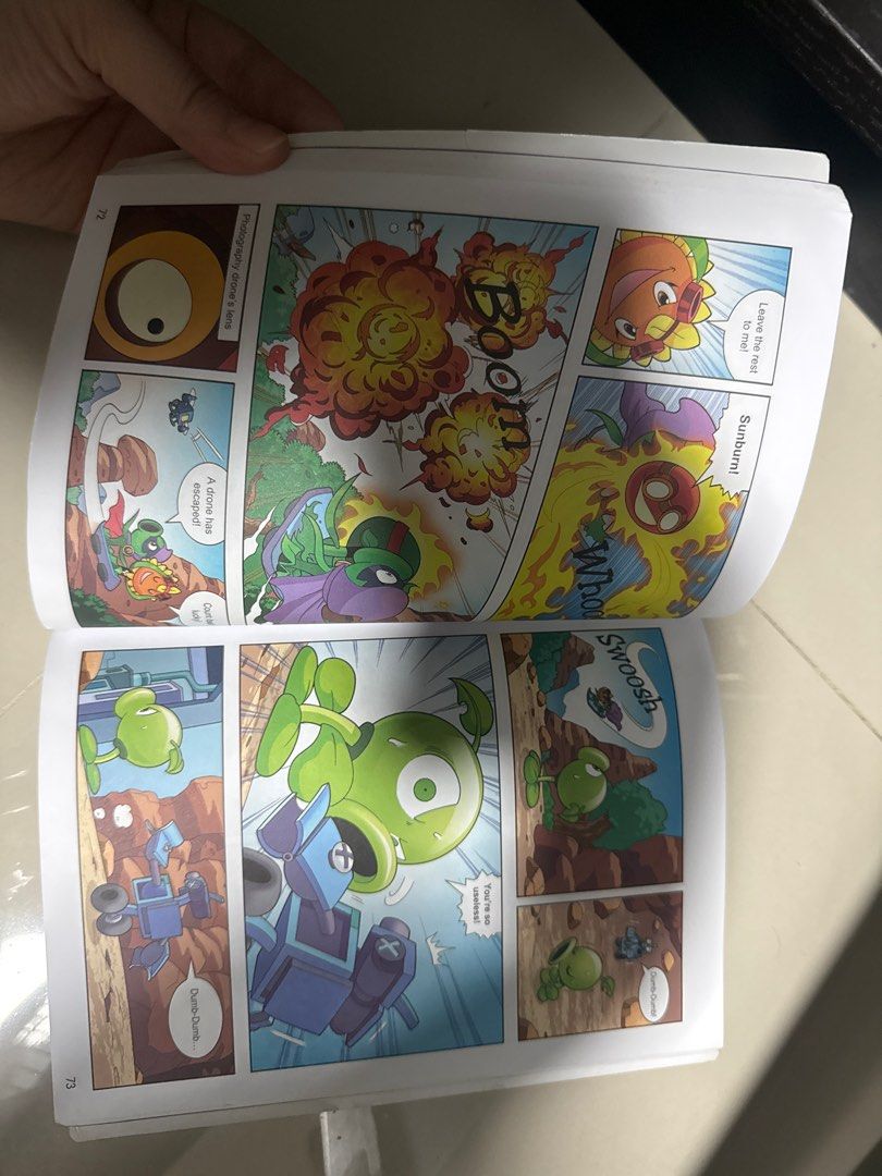 Plants vs. Zombies Dinosaur Comics (15 books), Hobbies & Toys, Books ...