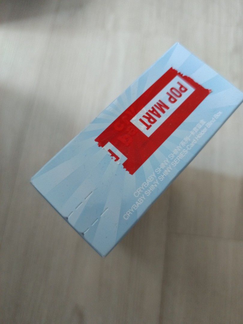 POP MART CRYBABY Shiny Shiny Card Holder Blind Box, Hobbies & Toys ...