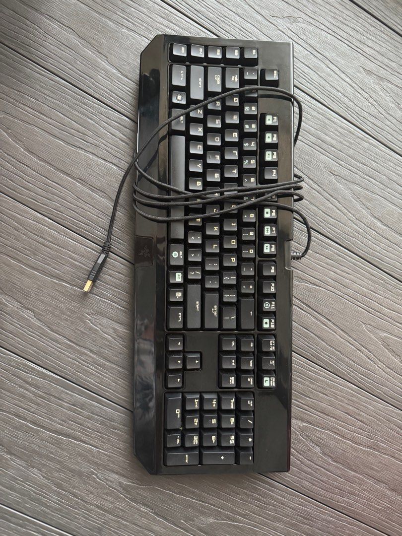 Razer headset and black widow Keyboard - Black, Audio, Headphones ...