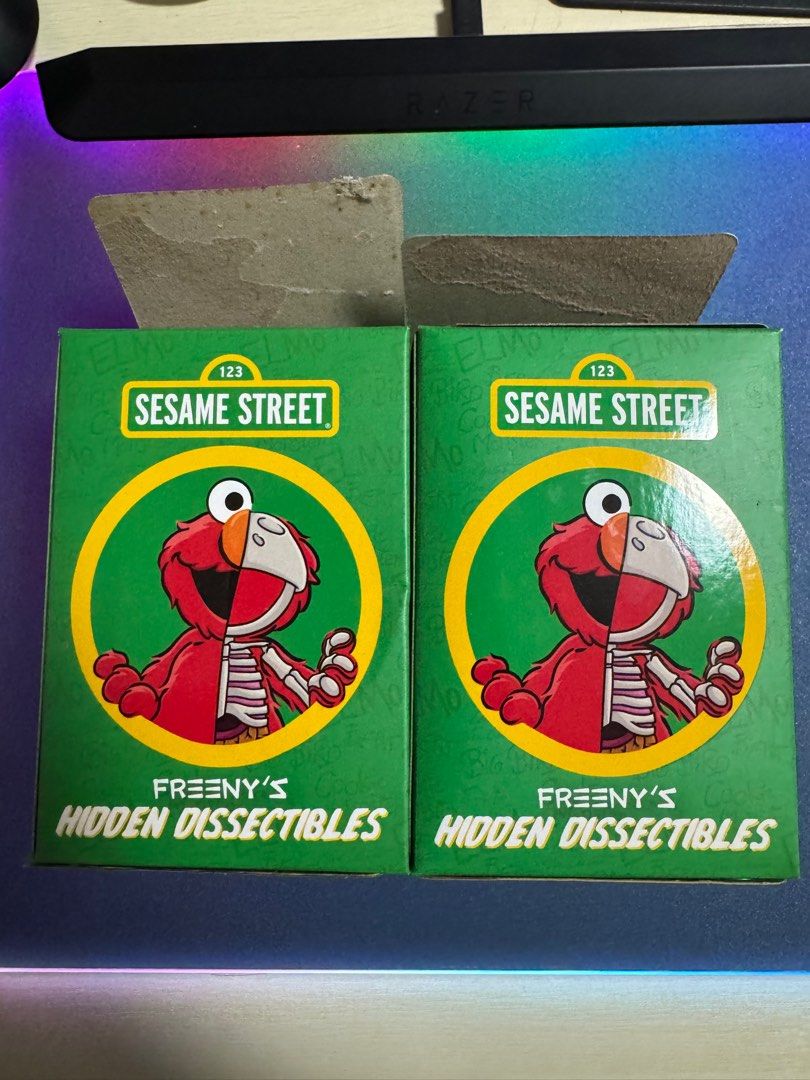 Sesame Street Half Skeleton Figurine “Hidden Dissectibles”, Hobbies ...