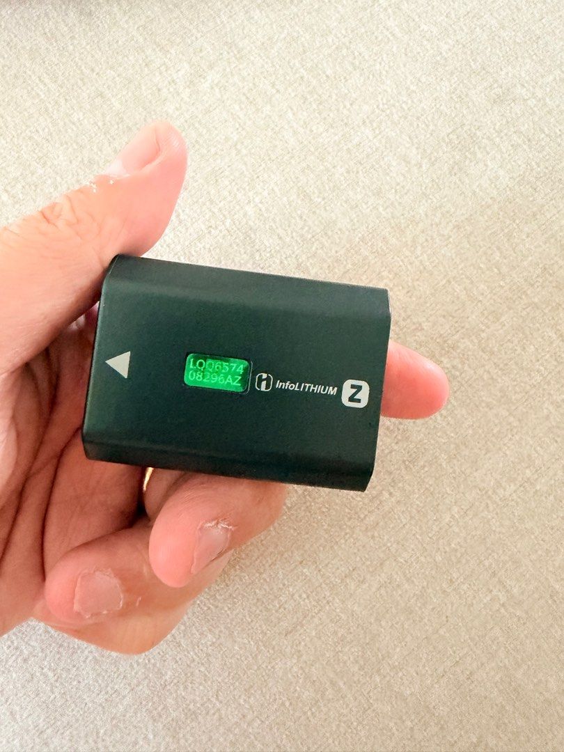 Sony NP-FZ100 Rechargeable Battery Pack (Sony A7C), Photography ...