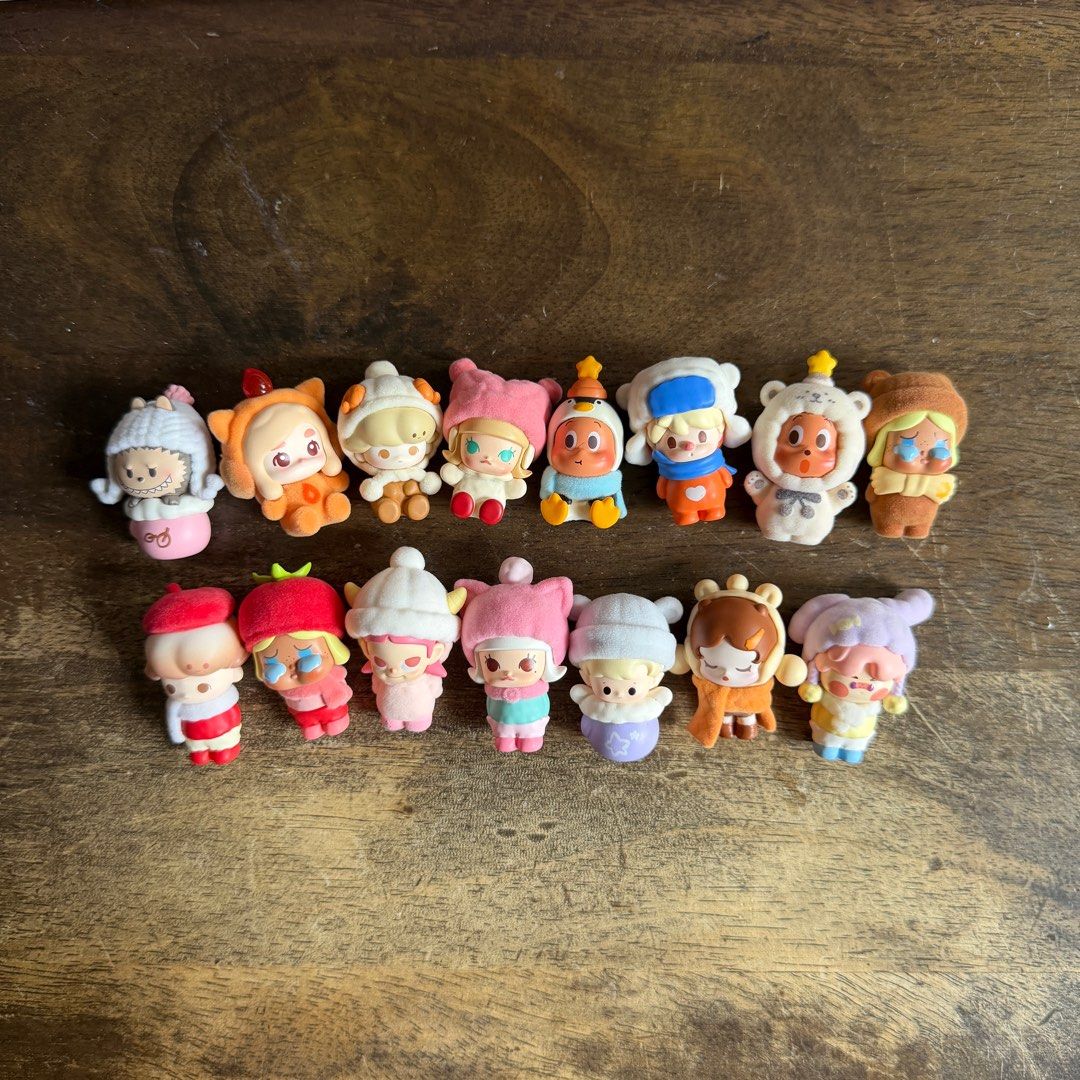 WTS POP MART POPMART POP BEAN FULL SET GOING OUTING WITH ME CELEBRATE ...