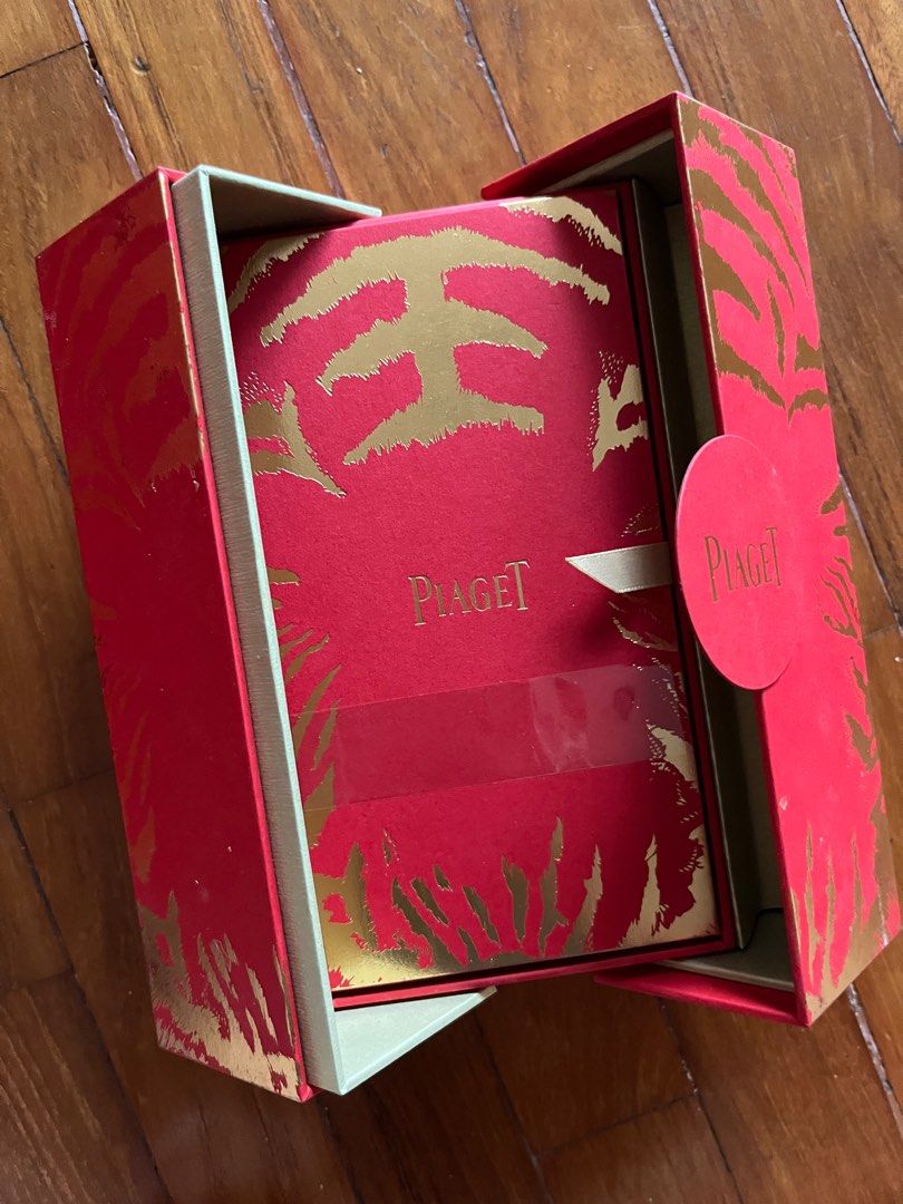 2022 Piaget Red Packet Box Set / Angpao/ Angpow, Hobbies & Toys ...
