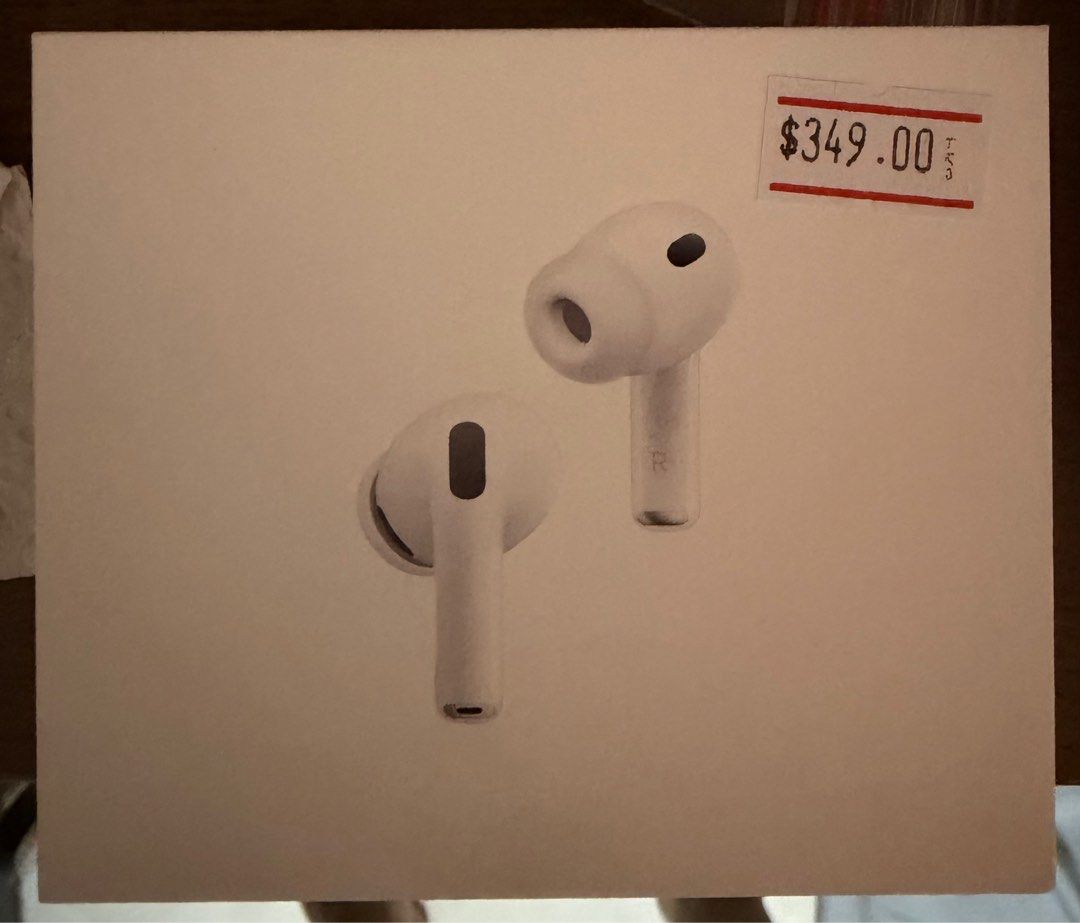 Apple AirPods Pro 3, Audio, Earphones on Carousell