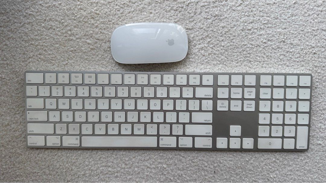 Apple Magic Wireless Keyboard and Mouse - Silver, Computers & Tech ...