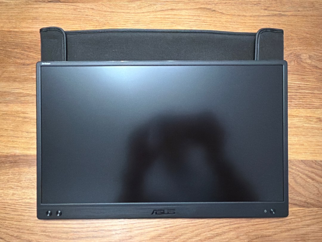 ASUS ZenScreen 15.6” external monitor, Computers & Tech, Parts ...
