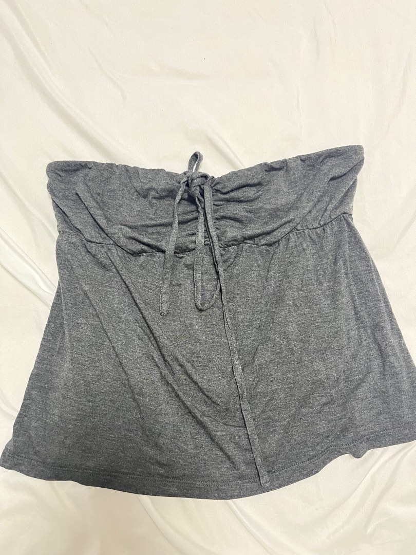 brandy melville tube top, Women's Fashion, Tops, Sleeveless on Carousell