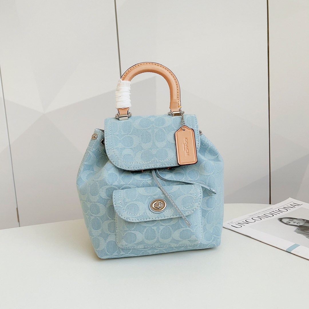 Coach Riya Backpack, Women's Fashion, Bags & Wallets, Backpacks on ...