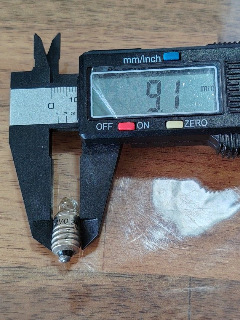 DC2.2V / 0.25A / 0.6W E10 Base TL9.5 Shape Bulb for Lamp/Flashlight ...