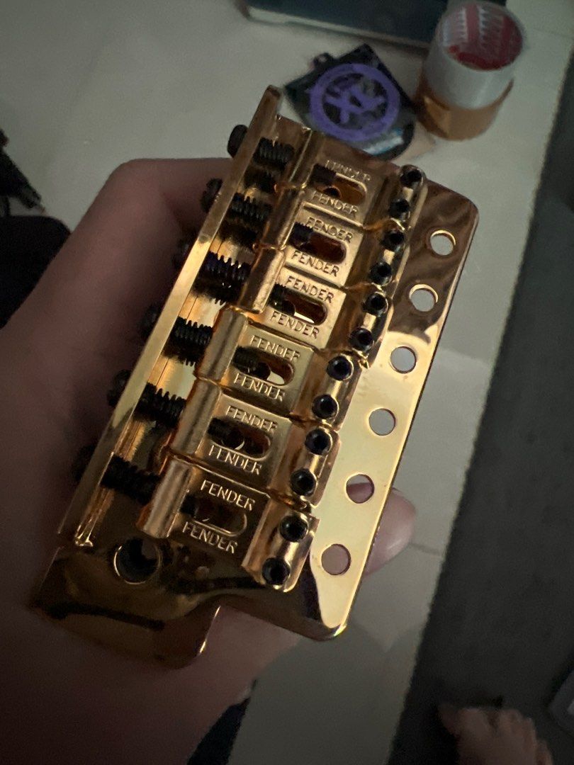 Fender Gold Guitar Bridge - Made in Taiwan, Hobbies & Toys, Music ...