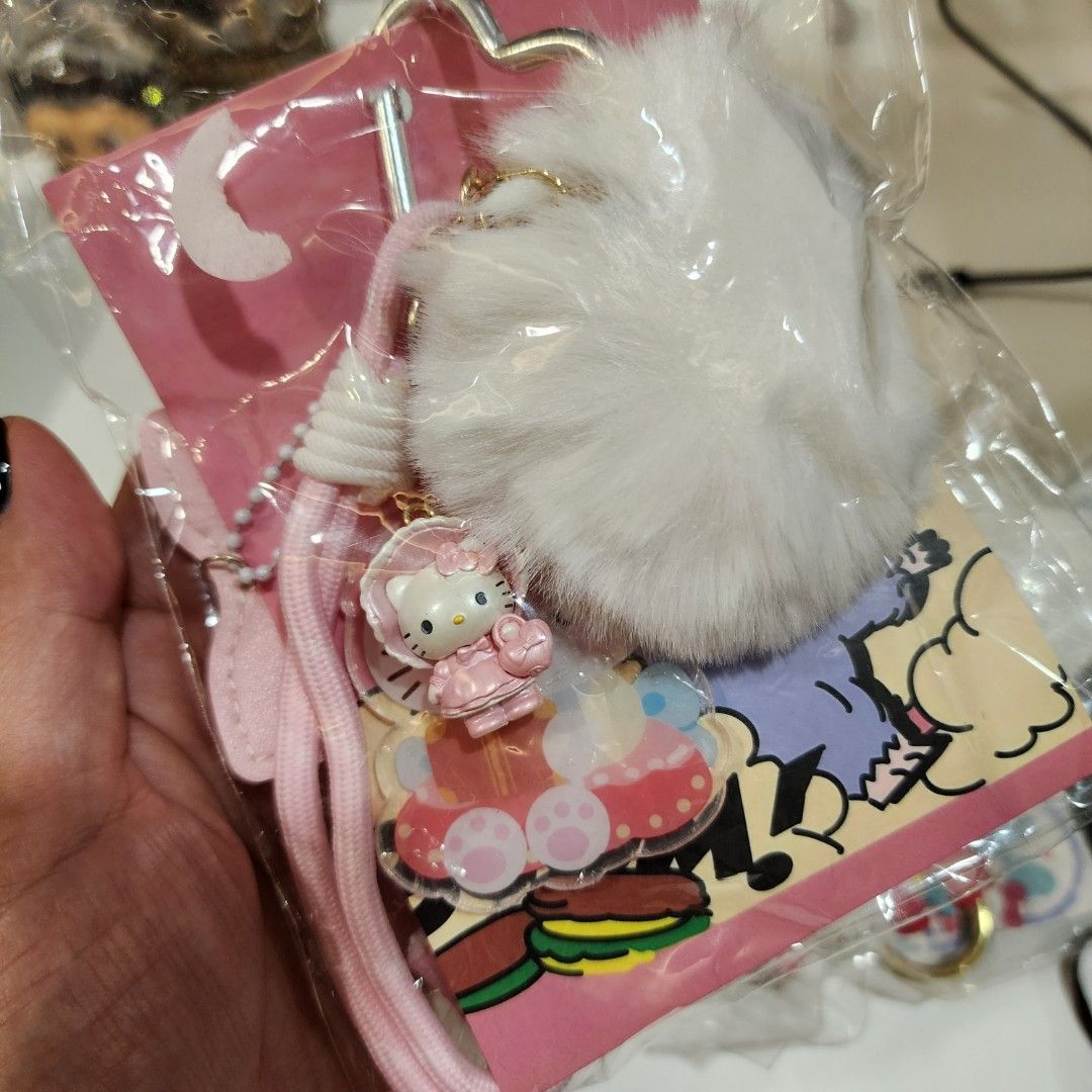 Hello Kitty Keychains - Brand New, Hobbies & Toys, Toys & Games on ...