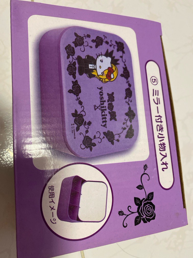 Hello kitty mirror box, Beauty & Personal Care, Face, Makeup Products ...